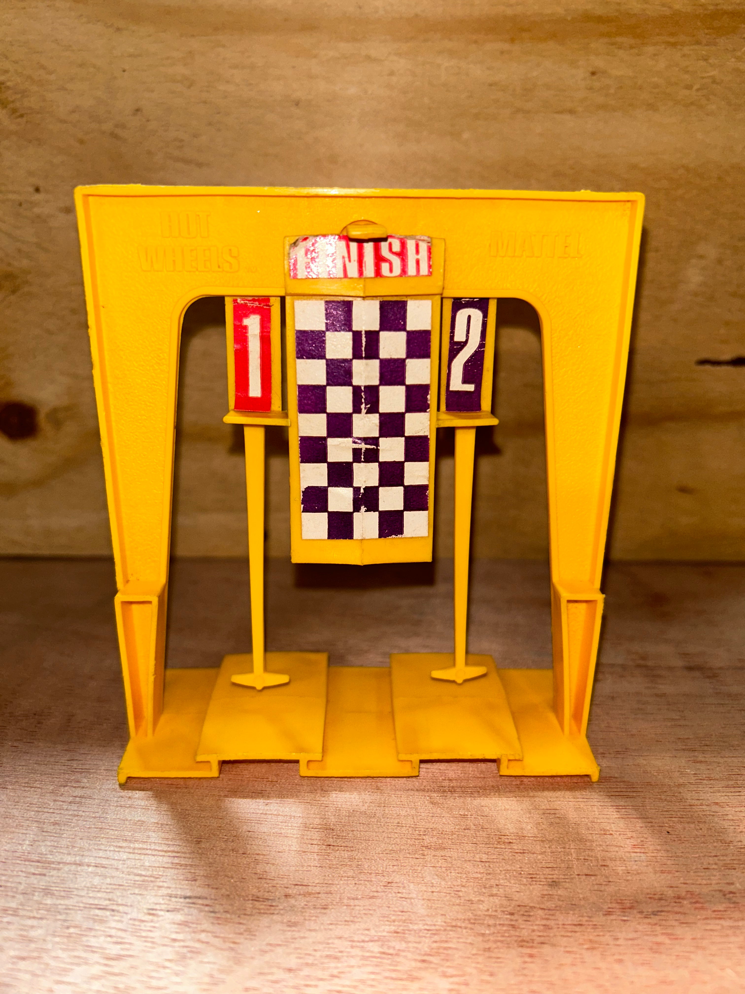 Hot Wheels Drag Race Finish Gate – AnTiki G's