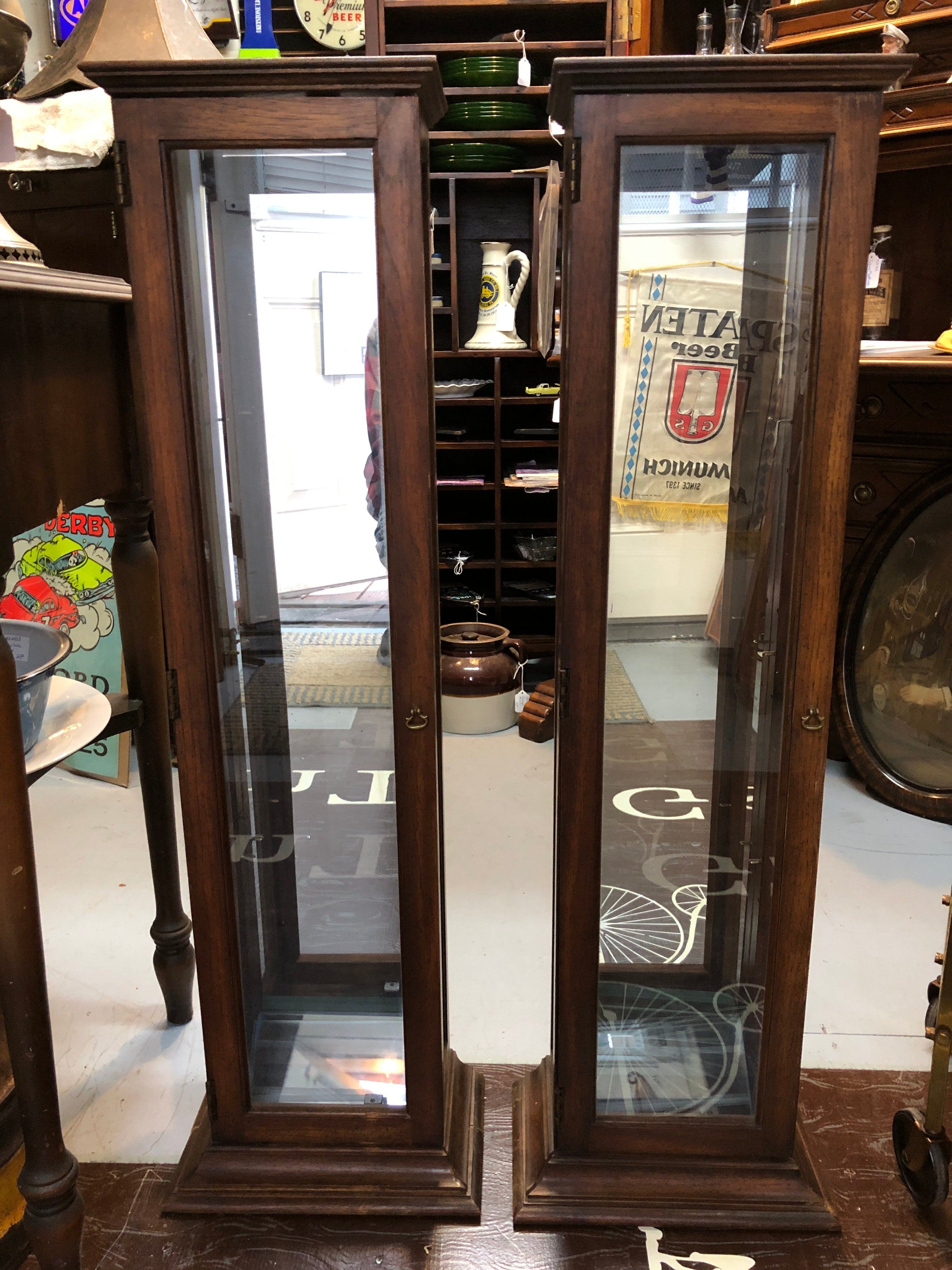 Mirrored Display Case—Each – AnTiki G's