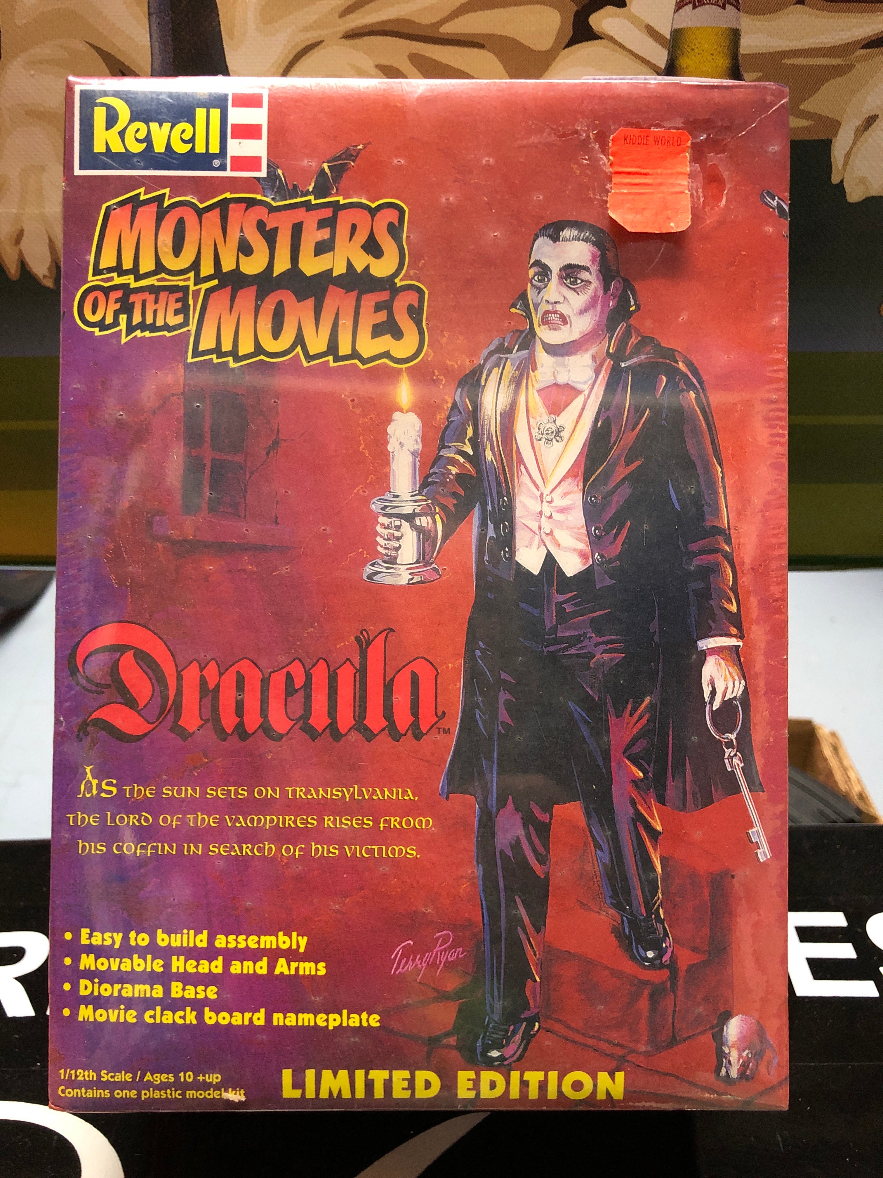 Monsters of the Movies Dracula Model Kit – AnTiki G's