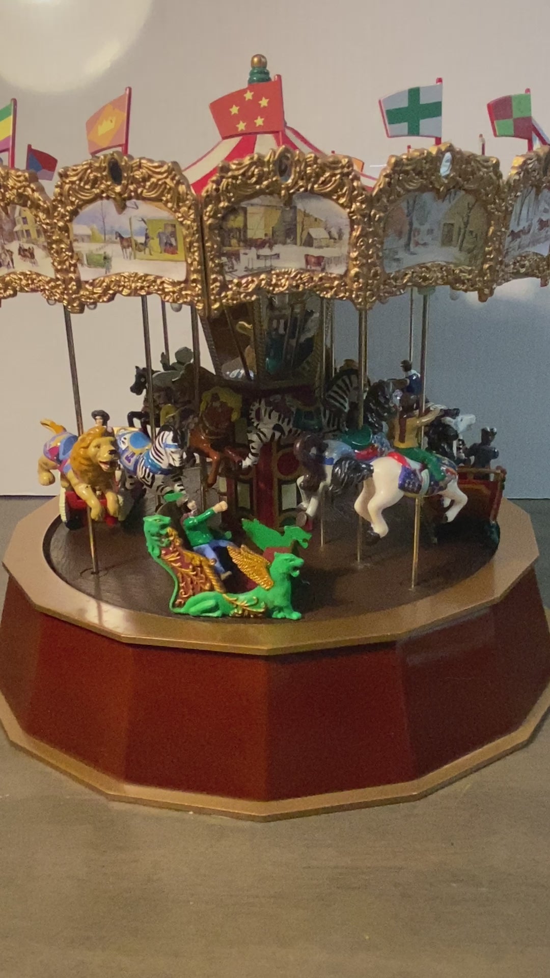 Mr Christmas Carousel – AnTiki G's